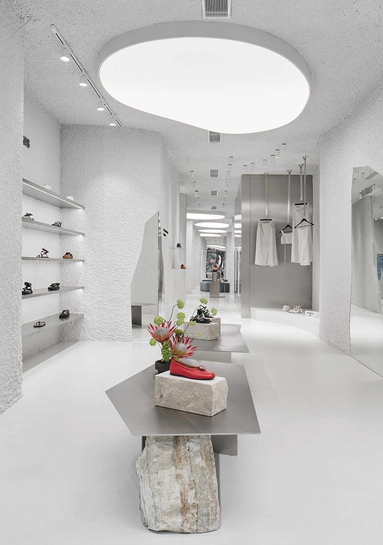 ALOHAS | On-demand Fashion