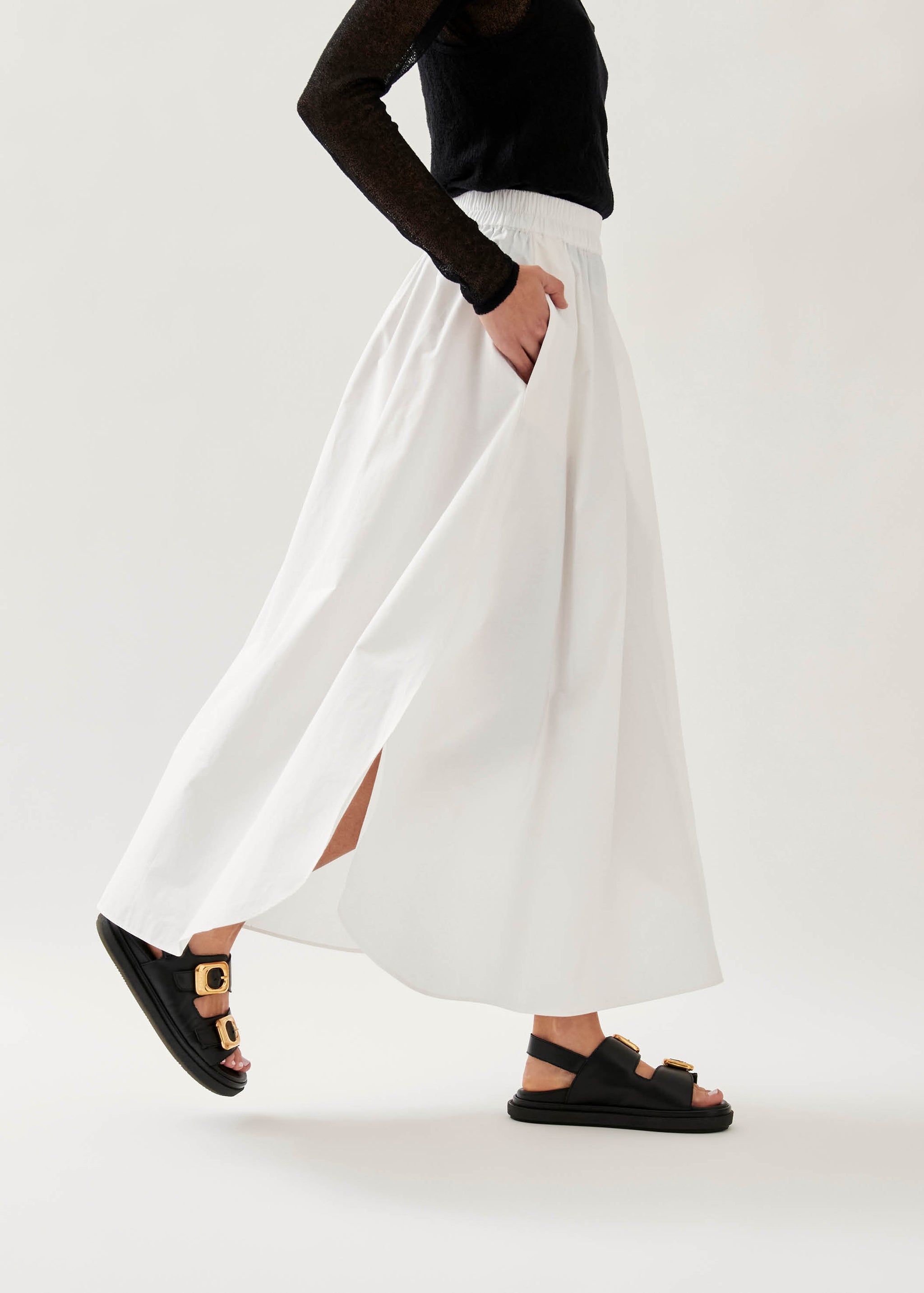 Daria Black Leather Sandals | ALOHAS