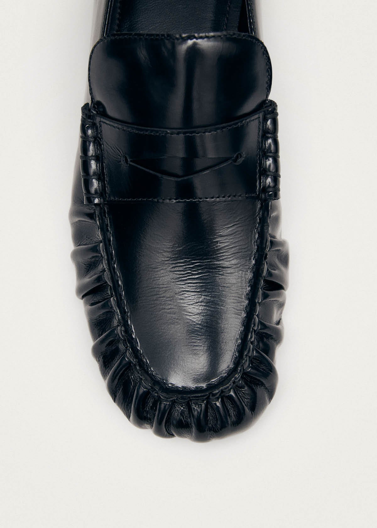Aven Black Leather Loafers | ALOHAS