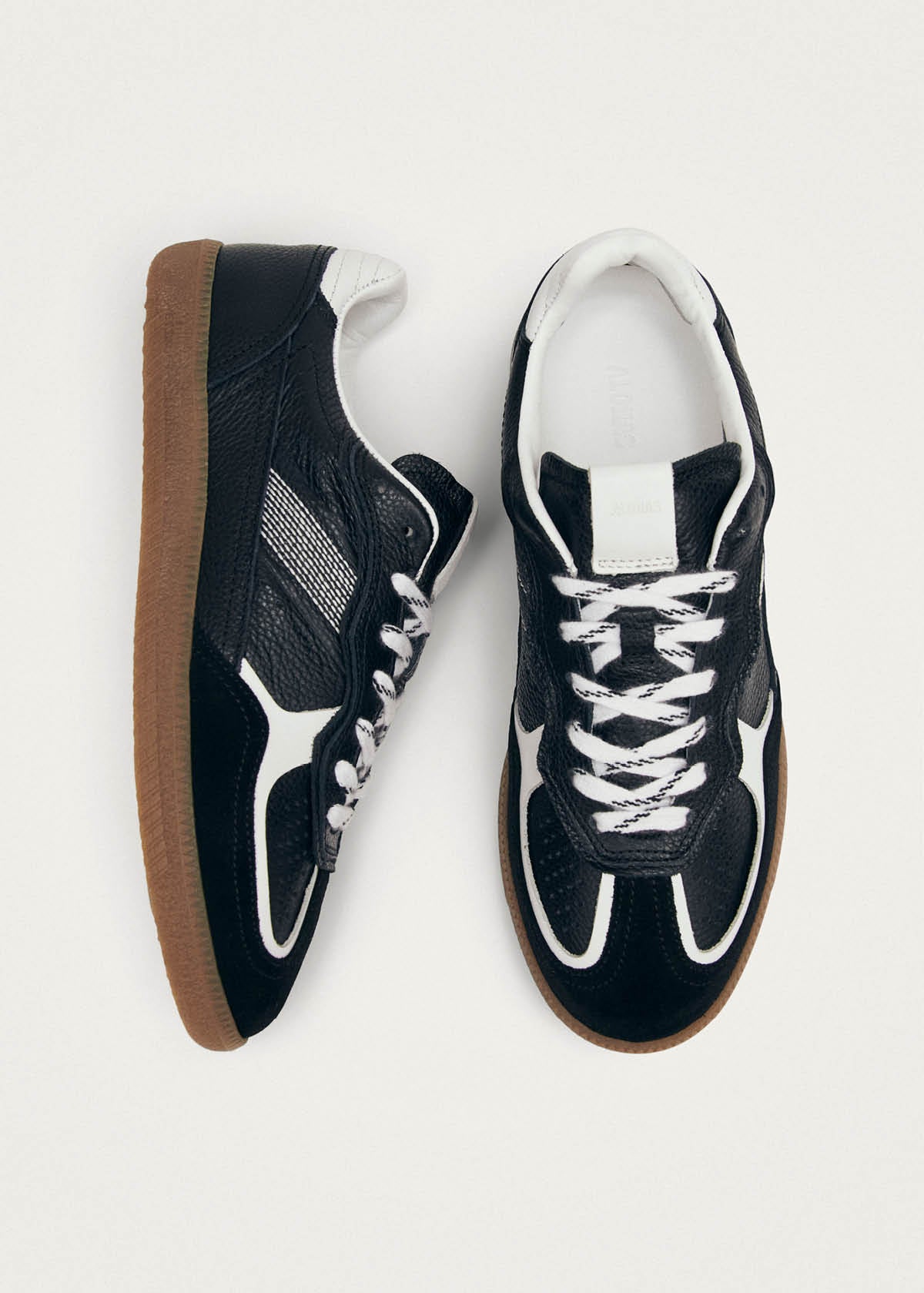 Tb.490 Rife Grain Black & White Leather Sneakers | ALOHAS
